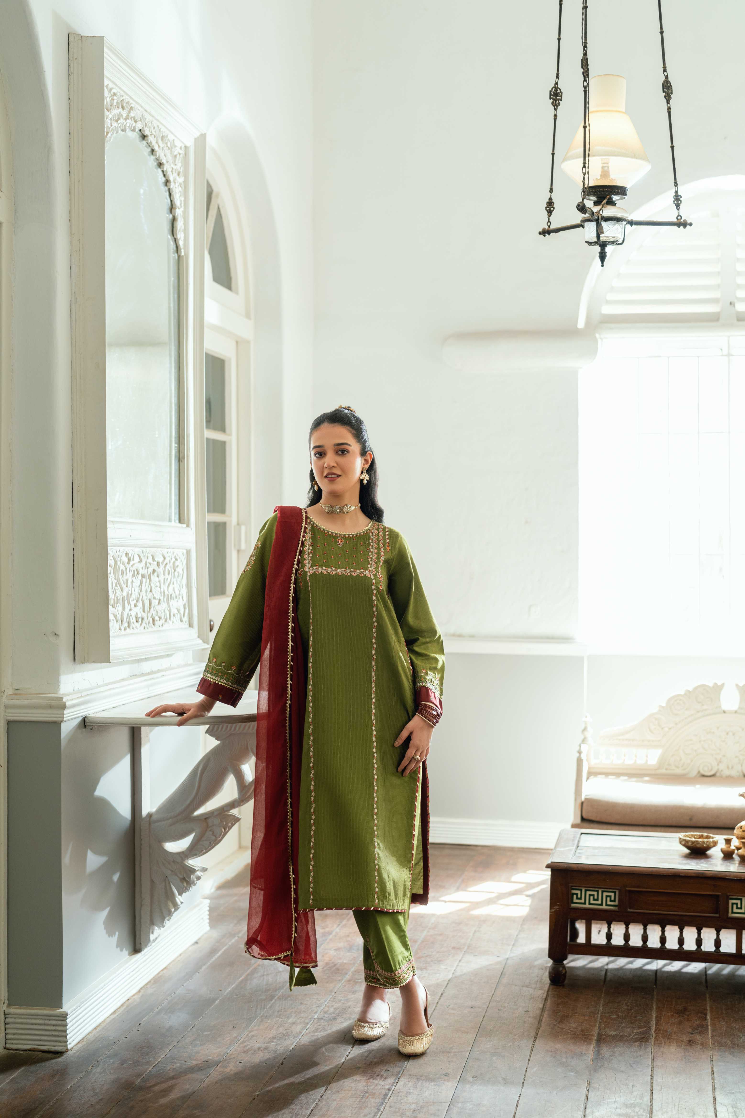 Rawish - 3Pc – Omal